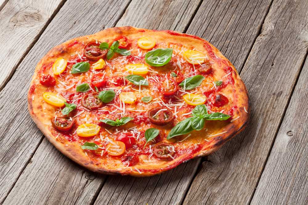 Recept na domácí pizzu. Udělejte si ji sami doma za minimum peněz ...